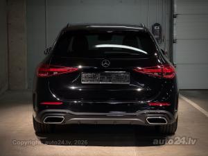 Melns Mercedes-Benz C-Class 2023 Tallina, ar dzinēja tilpumu 2.00 L un nobraukumu 151 tūkst. km par 27990 €, foto 9 vietnē AUTOMOTO.COM.LV