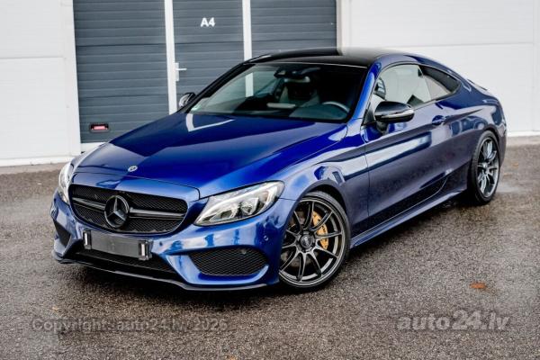 Blue Mercedes-Benz C-Class 2018 in Parnu, with an engine capacity of 2.00 L and mileage of 143 thousand km for 25100 €, photo 1 on AUTOMOTO.COM.LV