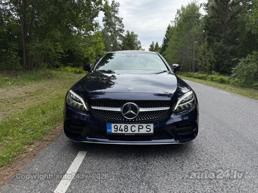 Zils Mercedes-Benz C-Class 2018 Rapla, ar dzinēja tilpumu 1.50 L un nobraukumu 81 tūkst. km par 25900 €, foto 3 vietnē AUTOMOTO.COM.LV