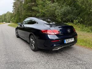 Zils Mercedes-Benz C-Class 2018 Rapla, ar dzinēja tilpumu 1.50 L un nobraukumu 81 tūkst. km par 25900 €, foto 5 vietnē AUTOMOTO.COM.LV