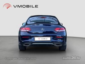 Zils Mercedes-Benz C-Class 2020 Rīga, ar dzinēja tilpumu 2.00 L un nobraukumu 18 tūkst. km par 41990 €, foto 5 vietnē AUTOMOTO.COM.LV