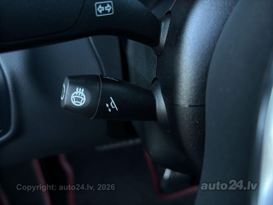 Zils Mercedes-Benz C-Class 2020 Rīga, ar dzinēja tilpumu 2.00 L un nobraukumu 18 tūkst. km par 41990 €, foto 18 vietnē AUTOMOTO.COM.LV