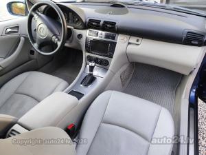 Blue Mercedes-Benz C-Class 2005 in Tallinn, with an engine capacity of 1.80 L and mileage of 174 thousand km for 2500 €, photo 10 on AUTOMOTO.COM.LV