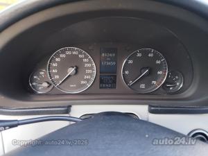 Zils Mercedes-Benz C-Class 2005 Tallina, ar dzinēja tilpumu 1.80 L un nobraukumu 174 tūkst. km par 2500 €, foto 13 vietnē AUTOMOTO.COM.LV