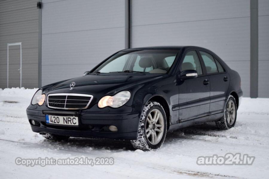 Blue Mercedes-Benz C-Class 2001 in Tallinn, with an engine capacity of 2.00 L and mileage of 235 thousand km for 2350 €, photo 1 on AUTOMOTO.COM.LV