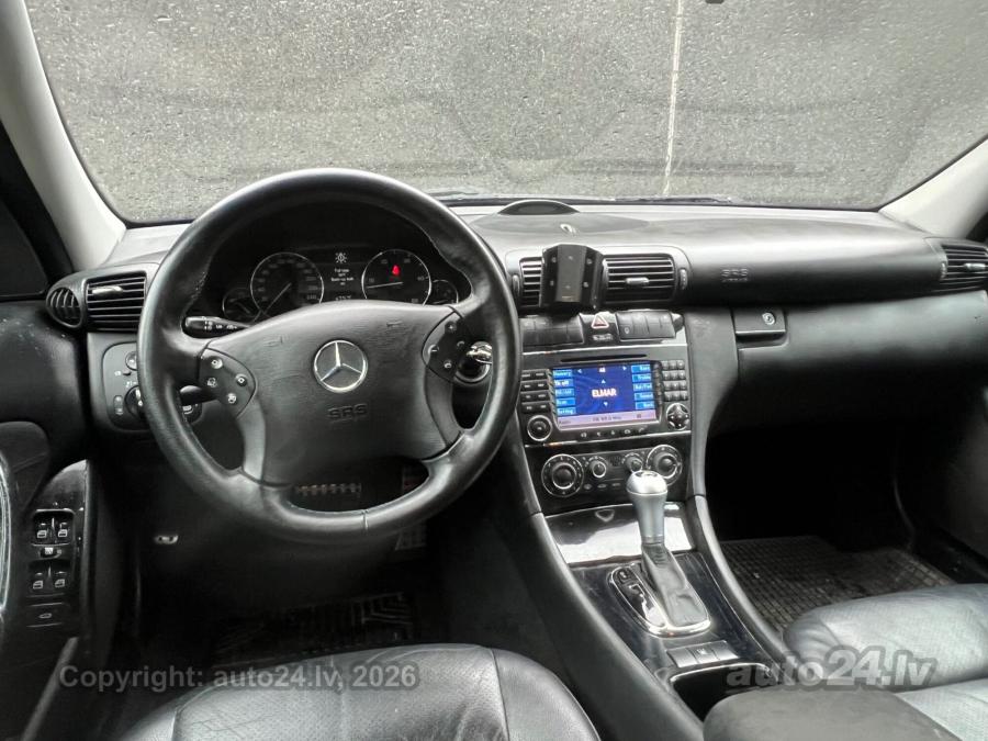 Zils Mercedes-Benz C-Class 2006 Pērnava, ar dzinēja tilpumu 3.00 L un nobraukumu 271 tūkst. km par 4390 €, foto 17 vietnē AUTOMOTO.COM.LV