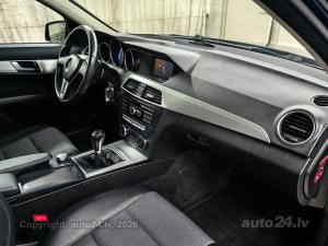 Zils Mercedes-Benz C-Class 2012 Viljandi, ar dzinēja tilpumu 2.10 L un nobraukumu 212 tūkst. km par 8390 €, foto 4 vietnē AUTOMOTO.COM.LV
