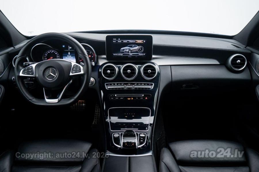 Blue Mercedes-Benz C-Class 2014 in Tallinn, with an engine capacity of 2.10 L and mileage of 281 thousand km for 13499 €, photo 10 on AUTOMOTO.COM.LV