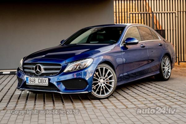 Blue Mercedes-Benz C-Class 2015 in Parnu, with an engine capacity of 2.10 L and mileage of 286 thousand km for 13500 €, photo 2 on AUTOMOTO.COM.LV