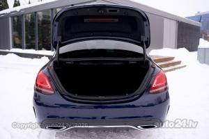 Blue Mercedes-Benz C-Class 2020 in Tallinn, with an engine capacity of 1.50 L and mileage of 186 thousand km for 20490 €, photo 5 on AUTOMOTO.COM.LV