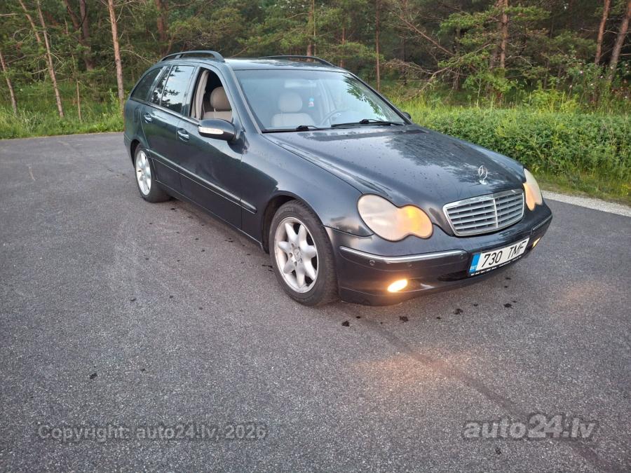 Синий Мерседес Ц-Класс 2001 в Таллин, объемом двигателя 2.60 л и пробегом 198 тыс. км за 1300 €, фото 6 на AUTOMOTO.COM.LV