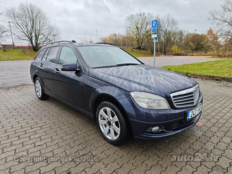 Blue Mercedes-Benz C-Class 2008 in Tallinn, with an engine capacity of 1.80 L and mileage of 300 thousand km for 4900 €, photo 3 on AUTOMOTO.COM.LV