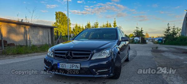 Blue Mercedes-Benz C-Class 2011 in Tallinn, with an engine capacity of 3.00 L and mileage of 269 thousand km for 8300 €, photo 1 on AUTOMOTO.COM.LV