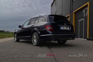 Zils Mercedes-Benz C-Class 2011 Tallina, ar dzinēja tilpumu 3.00 L un nobraukumu 269 tūkst. km par 6499 €, foto 4 vietnē AUTOMOTO.COM.LV