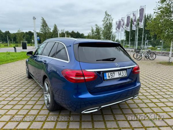 Zils Mercedes-Benz C-Class 2015 Tartu, ar dzinēja tilpumu 1.60 L un nobraukumu 249 tūkst. km par 13000 €, foto 4 vietnē AUTOMOTO.COM.LV