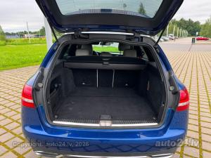 Zils Mercedes-Benz C-Class 2015 Tartu, ar dzinēja tilpumu 1.60 L un nobraukumu 249 tūkst. km par 13000 €, foto 9 vietnē AUTOMOTO.COM.LV