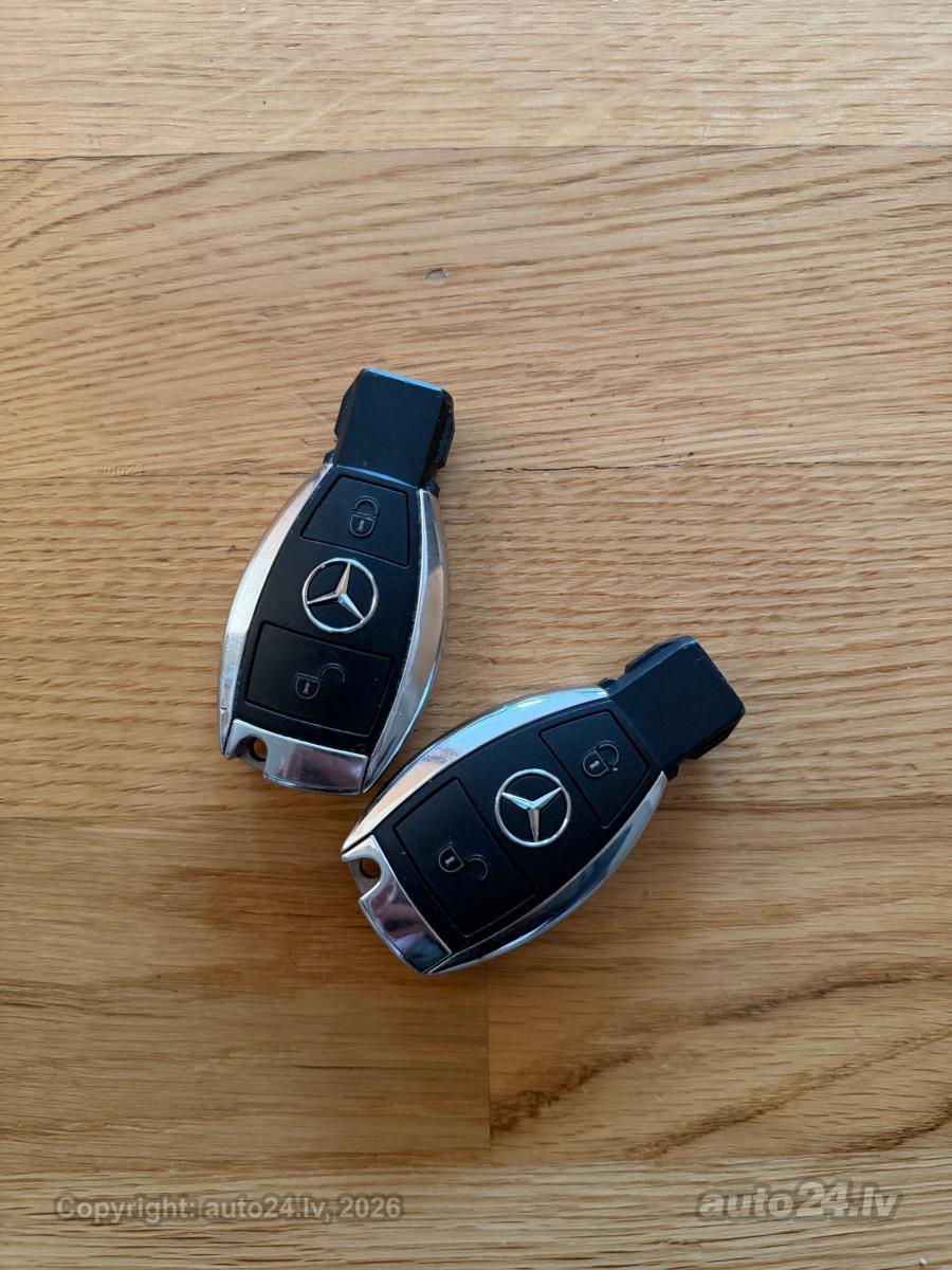 Zils Mercedes-Benz C-Class 2015 Tallina, ar dzinēja tilpumu 2.10 L un nobraukumu 279 tūkst. km par 13750 €, foto 21 vietnē AUTOMOTO.COM.LV