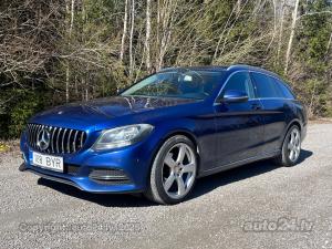 Blue Mercedes-Benz C-Class 2016 in Tallinn, with an engine capacity of 1.60 L and mileage of 285 thousand km for 7999 €, photo  on AUTOMOTO.COM.LV