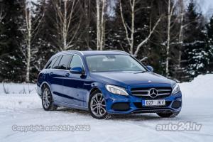Blue Mercedes-Benz C-Class 2017 in Suure-Jaani, with an engine capacity of 2.10 L and mileage of 242 thousand km for 14999 €, photo  on AUTOMOTO.COM.LV