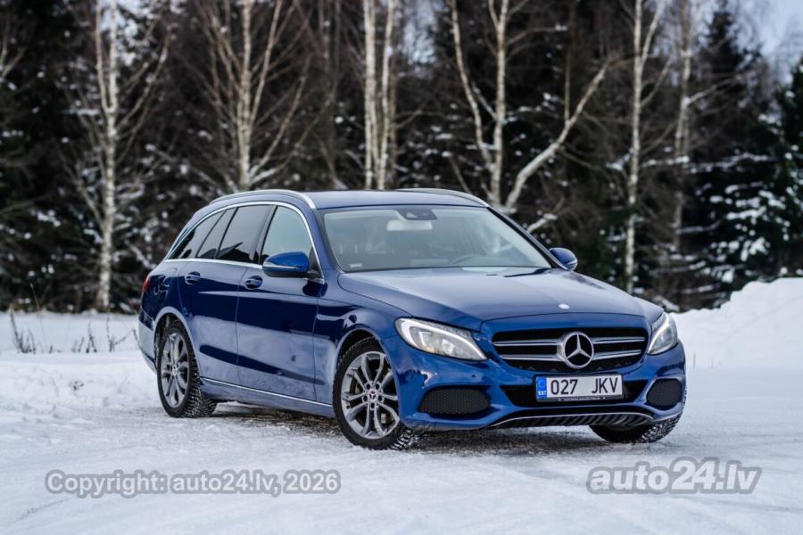 Zils Mercedes-Benz C-Class 2017 Surejani, ar dzinēja tilpumu 2.10 L un nobraukumu 242 tūkst. km par 14999 €, foto 1 vietnē AUTOMOTO.COM.LV