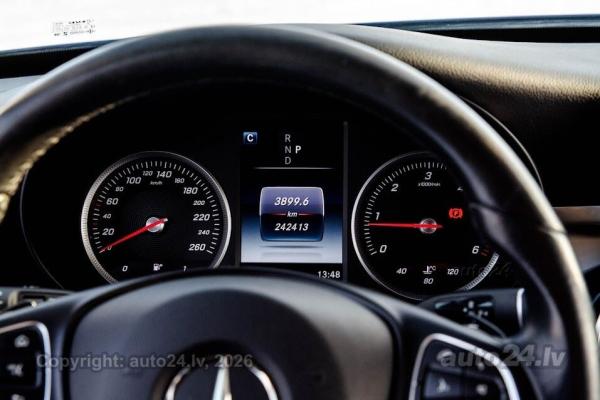 Zils Mercedes-Benz C-Class 2017 Surejani, ar dzinēja tilpumu 2.10 L un nobraukumu 242 tūkst. km par 14999 €, foto 11 vietnē AUTOMOTO.COM.LV