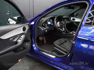 Blue Mercedes-Benz C-Class 2019 in Tallinn, with an engine capacity of 3.00 L and mileage of 172 thousand km for 27900 €, photo 5 on AUTOMOTO.COM.LV