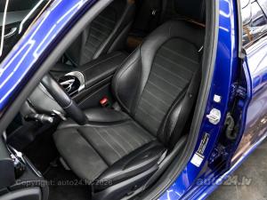 Blue Mercedes-Benz C-Class 2019 in Tallinn, with an engine capacity of 3.00 L and mileage of 172 thousand km for 27900 €, photo 6 on AUTOMOTO.COM.LV