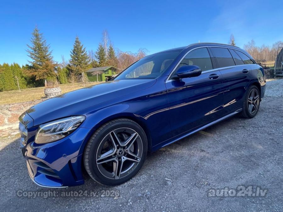 Blue Mercedes-Benz C-Class 2019 in Tartu, with an engine capacity of 2.00 L and mileage of 250 thousand km for 18700 €, photo 7 on AUTOMOTO.COM.LV