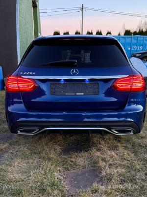 Blue Mercedes-Benz C-Class 2019 in Tartu, with an engine capacity of 2.00 L and mileage of 250 thousand km for 18700 €, photo 14 on AUTOMOTO.COM.LV