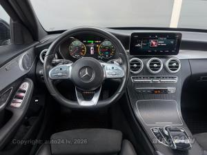 Синий Мерседес Ц-Класс 2019 в Таллин, объемом двигателя 2.00 л и пробегом 185 тыс. км за 18990 €, фото 17 на AUTOMOTO.COM.LV