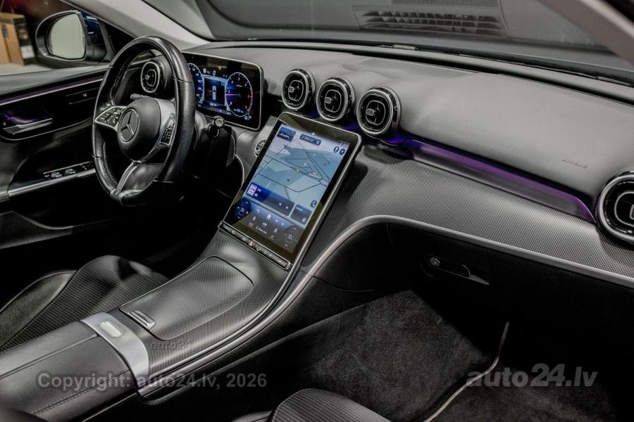 Синий Мерседес Ц-Класс 2022 в Пярну, объемом двигателя 2.00 л и пробегом 207 тыс. км за 20900 €, фото 16 на AUTOMOTO.COM.LV