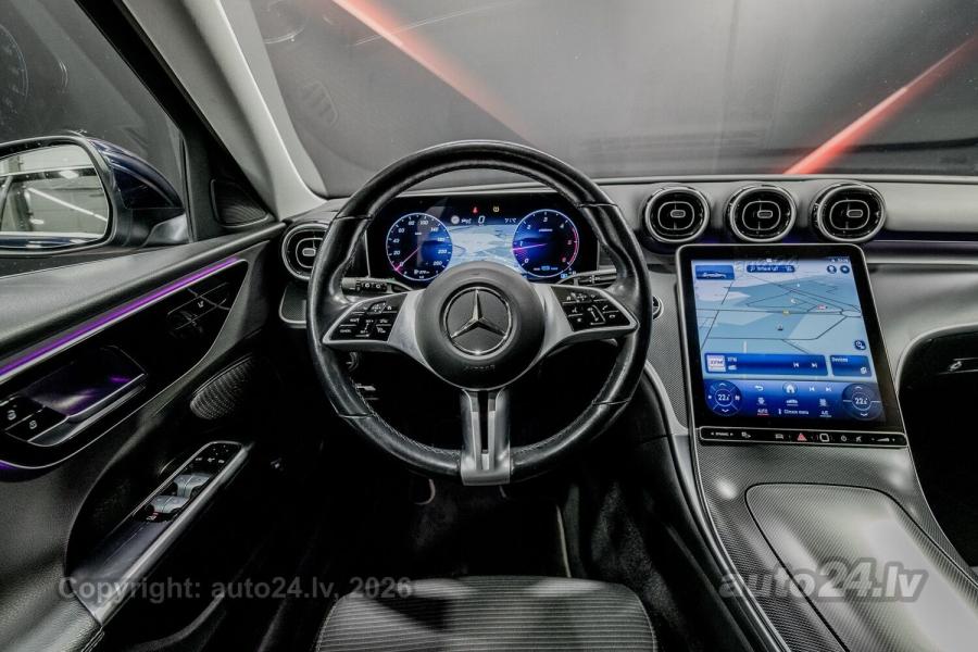 Синий Мерседес Ц-Класс 2022 в Пярну, объемом двигателя 2.00 л и пробегом 207 тыс. км за 20900 €, фото 18 на AUTOMOTO.COM.LV
