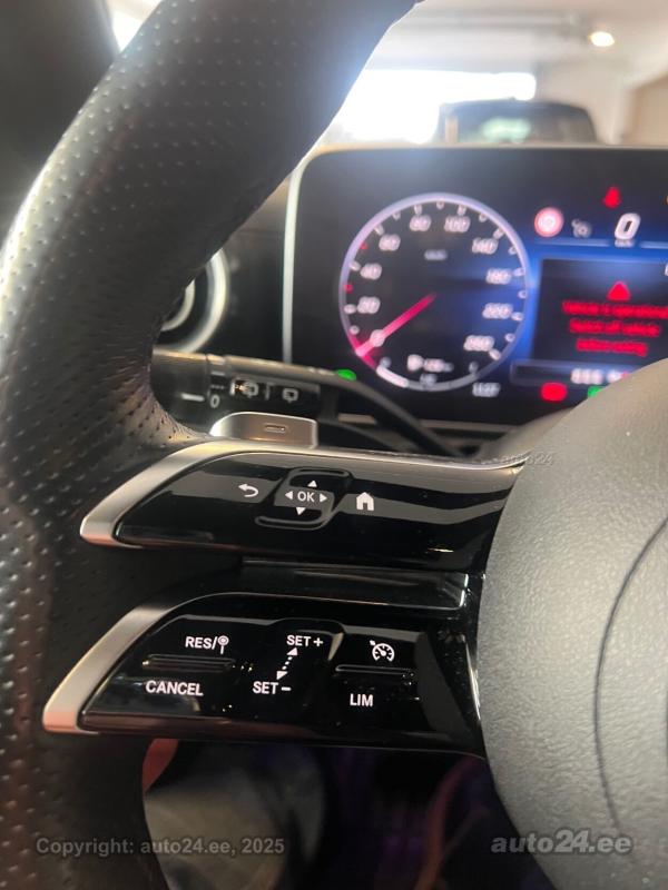 Blue Mercedes-Benz C-Class 2023 in Parnu, with an engine capacity of 2.00 L and mileage of 146 thousand km for 31500 €, photo 11 on AUTOMOTO.COM.LV