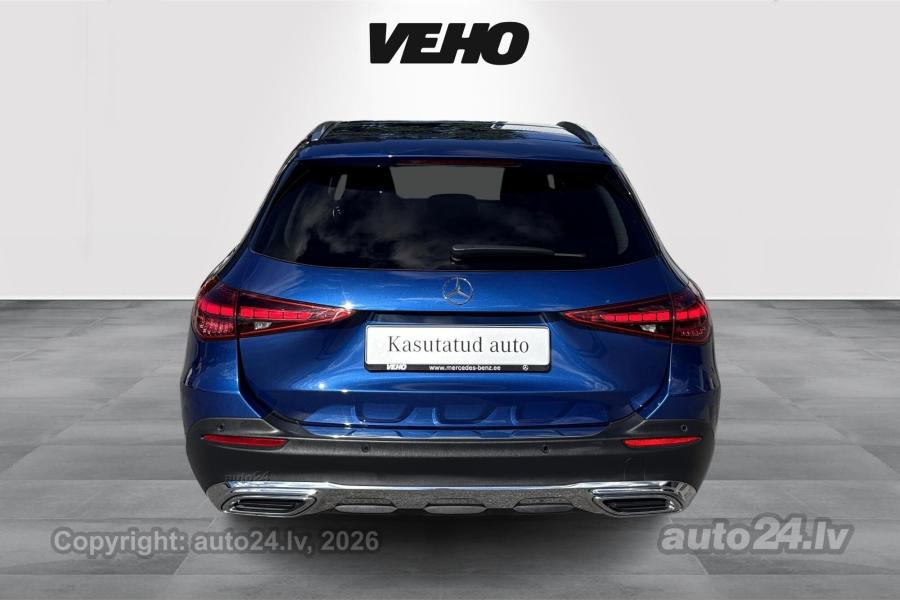 Blue Mercedes-Benz C-Class 2023 in Parnu, with an engine capacity of 2.00 L and mileage of 111 thousand km for 33900 €, photo 7 on AUTOMOTO.COM.LV