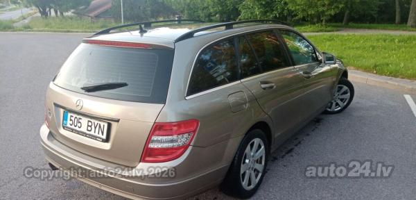 Brown Mercedes-Benz C-Class 2010 in Tartu, with an engine capacity of 2.10 L and mileage of 260 thousand km for 5500 €, photo 6 on AUTOMOTO.COM.LV