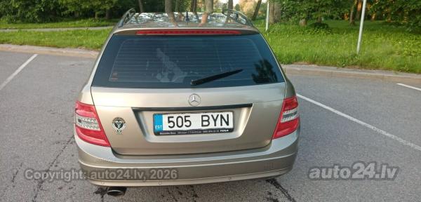 Brown Mercedes-Benz C-Class 2010 in Tartu, with an engine capacity of 2.10 L and mileage of 260 thousand km for 5500 €, photo 7 on AUTOMOTO.COM.LV