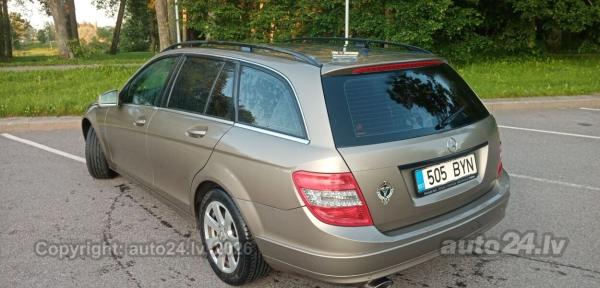 Brown Mercedes-Benz C-Class 2010 in Tartu, with an engine capacity of 2.10 L and mileage of 260 thousand km for 5500 €, photo 8 on AUTOMOTO.COM.LV
