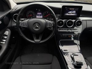 Brown Mercedes-Benz C-Class 2016 in Tartu, with an engine capacity of 2.10 L and mileage of 298 thousand km for 9999 €, photo 5 on AUTOMOTO.COM.LV
