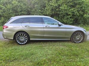 Brown Mercedes-Benz C-Class 2019 in Saku, with an engine capacity of 2.00 L and mileage of 133 thousand km for 22900 €, photo 4 on AUTOMOTO.COM.LV