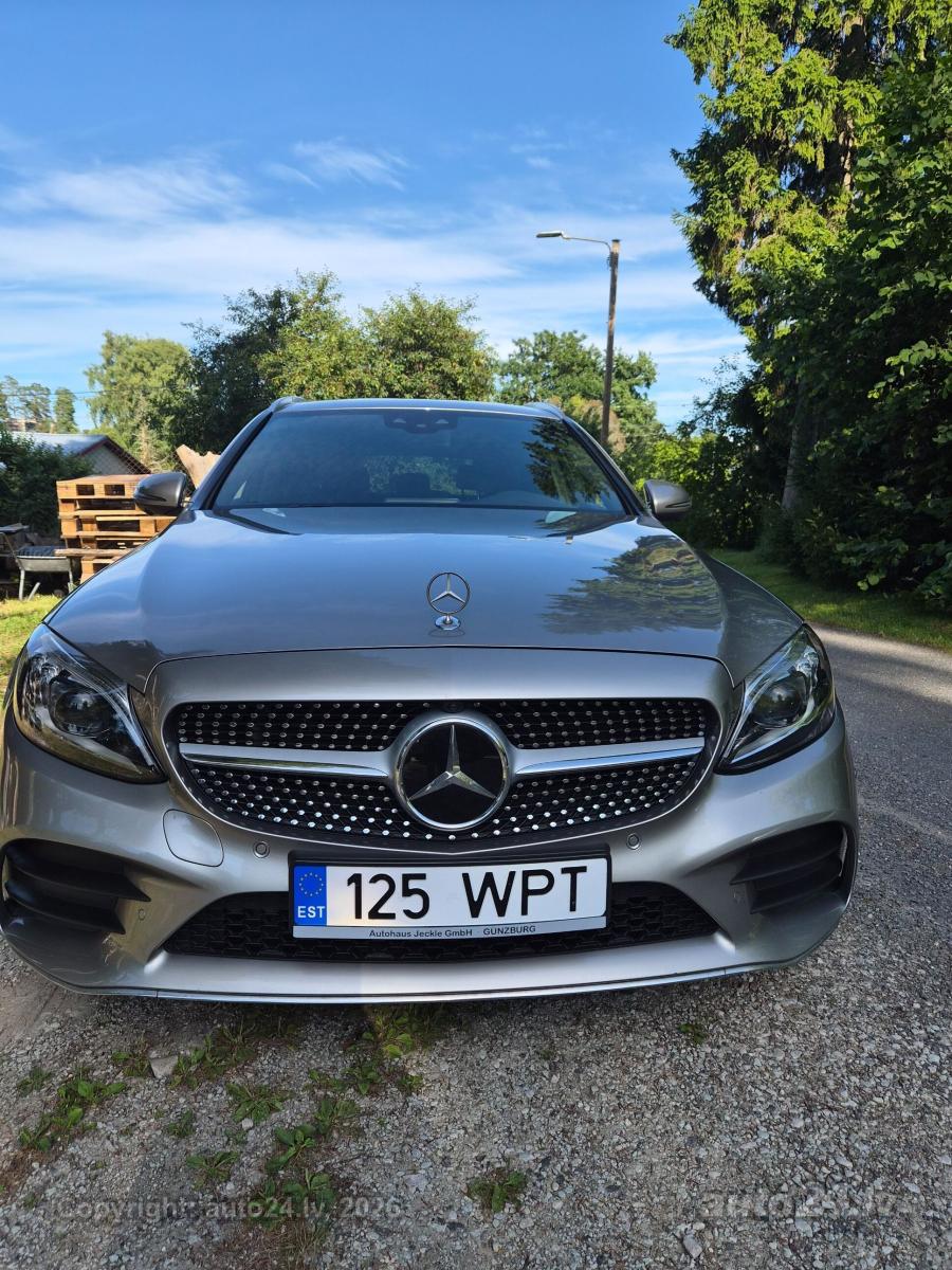 Brown Mercedes-Benz C-Class 2019 in Saku, with an engine capacity of 2.00 L and mileage of 133 thousand km for 22900 €, photo 8 on AUTOMOTO.COM.LV