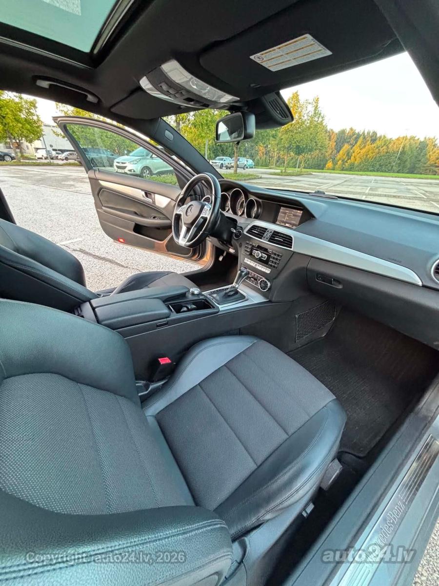 Pelēks Mercedes-Benz C-Class 2011 Tartu, ar dzinēja tilpumu 2.10 L un nobraukumu 252 tūkst. km par 8799 €, foto 11 vietnē AUTOMOTO.COM.LV