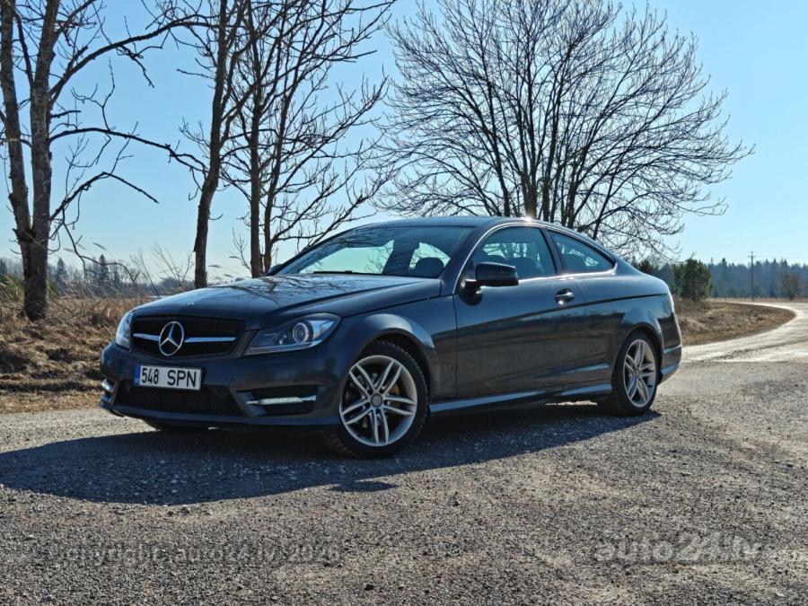 Grey Mercedes-Benz C-Class 2013 in Tallinn, with an engine capacity of 2.10 L and mileage of 260 thousand km for 9900 €, photo 1 on AUTOMOTO.COM.LV