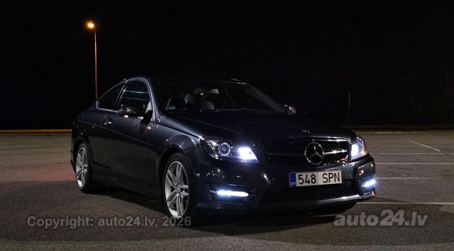 Grey Mercedes-Benz C-Class 2013 in Tallinn, with an engine capacity of 2.10 L and mileage of 260 thousand km for 9900 €, photo 6 on AUTOMOTO.COM.LV