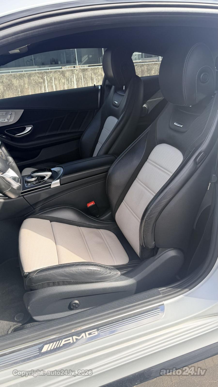 Pelēks Mercedes-Benz C-Class 2016 Tallina, ar dzinēja tilpumu 4.00 L un nobraukumu 106 tūkst. km par 36000 €, foto 14 vietnē AUTOMOTO.COM.LV