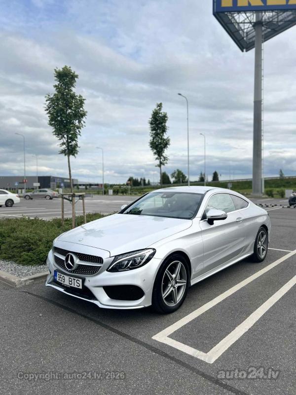 Grey Mercedes-Benz C-Class 2017 in Tallinn, with an engine capacity of 2.00 L and mileage of 92 thousand km for 23900 €, photo 1 on AUTOMOTO.COM.LV