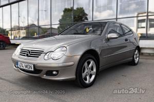 Grey Mercedes-Benz C-Class 2006 in Tallinn, with an engine capacity of 1.80 L and mileage of 176 thousand km for 2499 €, photo 4 on AUTOMOTO.COM.LV