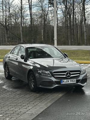 Серый Мерседес Ц-Класс 2017 в Саку, объемом двигателя 1.60 л и пробегом 204 тыс. км за 13590 €, фото  на AUTOMOTO.COM.LV