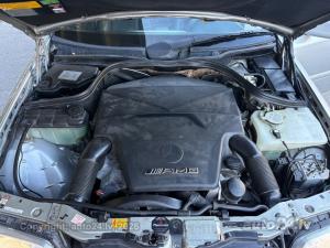Pelēks Mercedes-Benz C-Class 1998 Tallina, ar dzinēja tilpumu 4.30 L un nobraukumu 168 tūkst. km par 14900 €, foto 9 vietnē AUTOMOTO.COM.LV