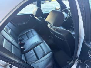 Pelēks Mercedes-Benz C-Class 1998 Tallina, ar dzinēja tilpumu 4.30 L un nobraukumu 168 tūkst. km par 14900 €, foto 11 vietnē AUTOMOTO.COM.LV