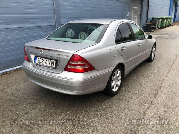 Grey Mercedes-Benz C-Class 2001 in Tallinn, with an engine capacity of 2.00 L and mileage of 0 thousand km for 1500 €, photo 7 on AUTOMOTO.COM.LV